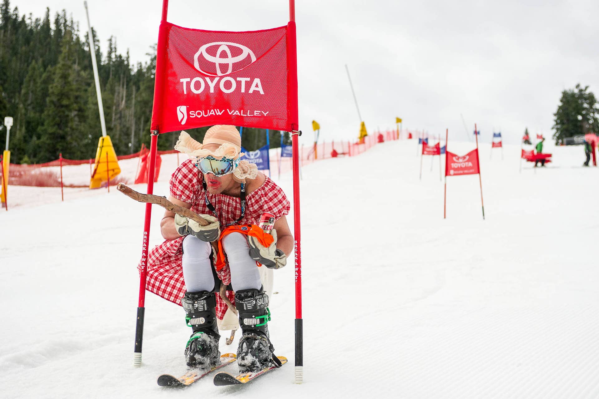 The 11 Different Types of Skis: A Complete Guide - Powder