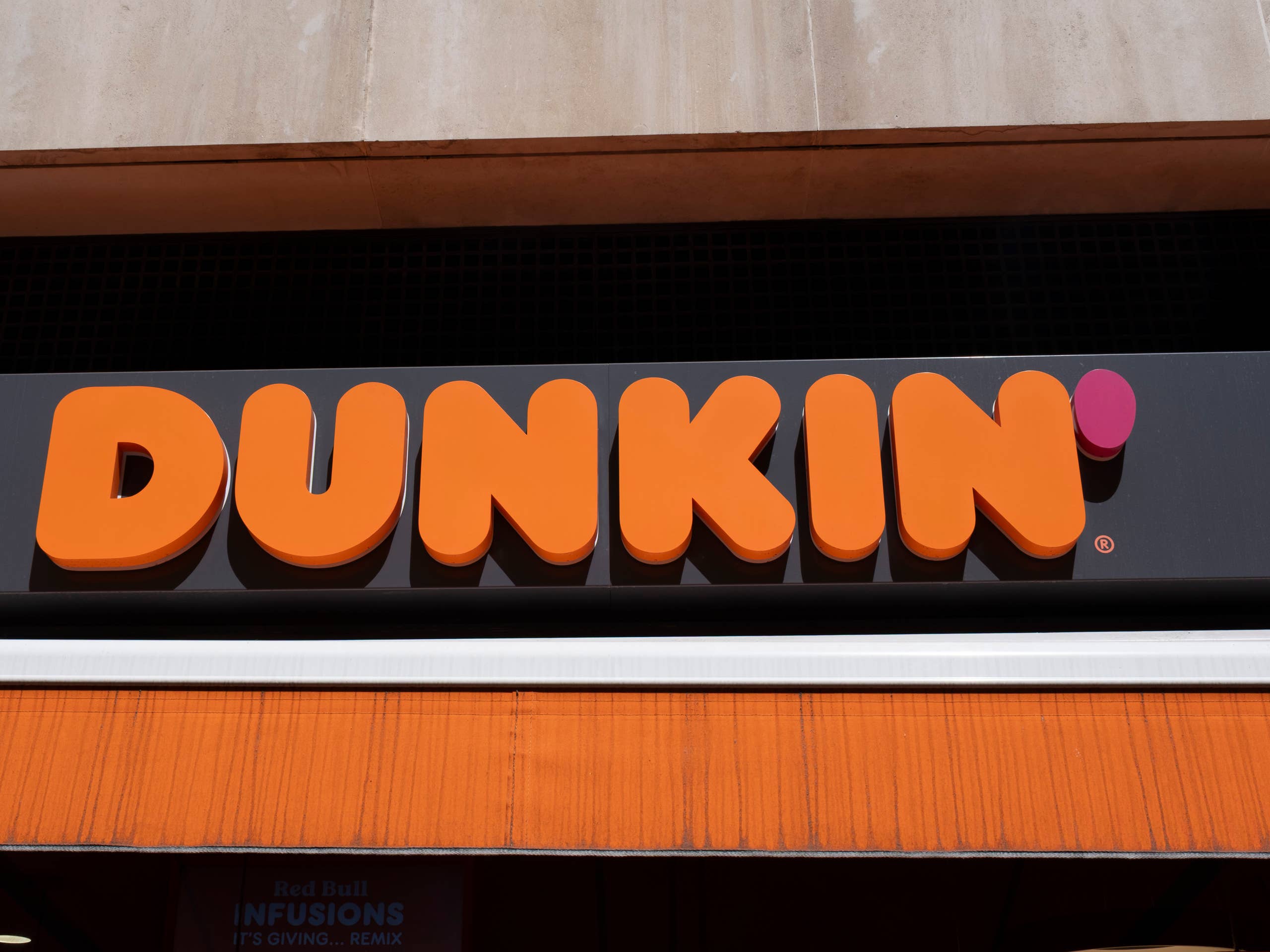 U.S. Ski Team Signs Tasty Sponsorship Deal With Dunkin' - POWDER