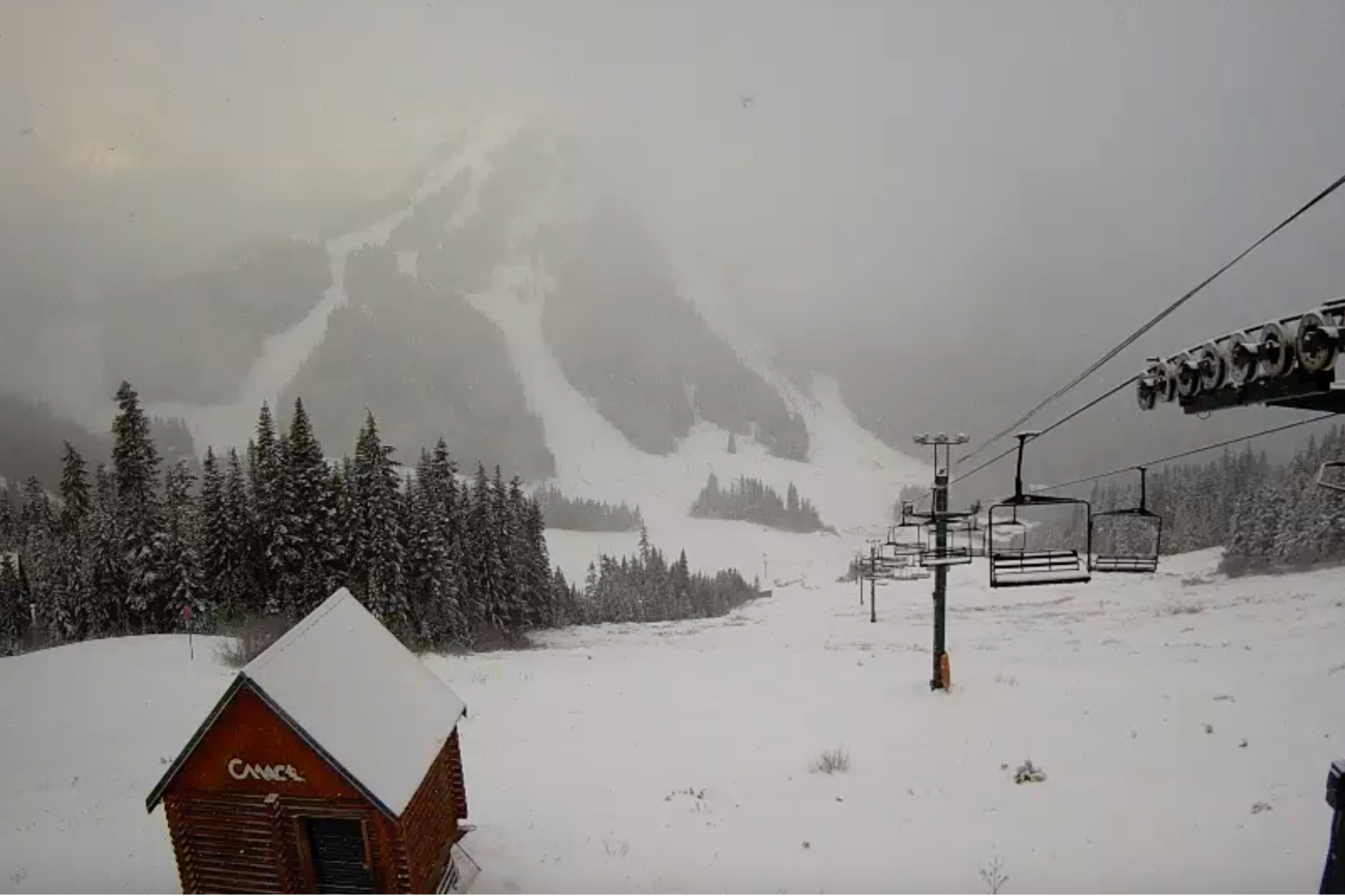 Crystal Mountain, WA Confirms Opening After Rocky Start to Winter - Powder