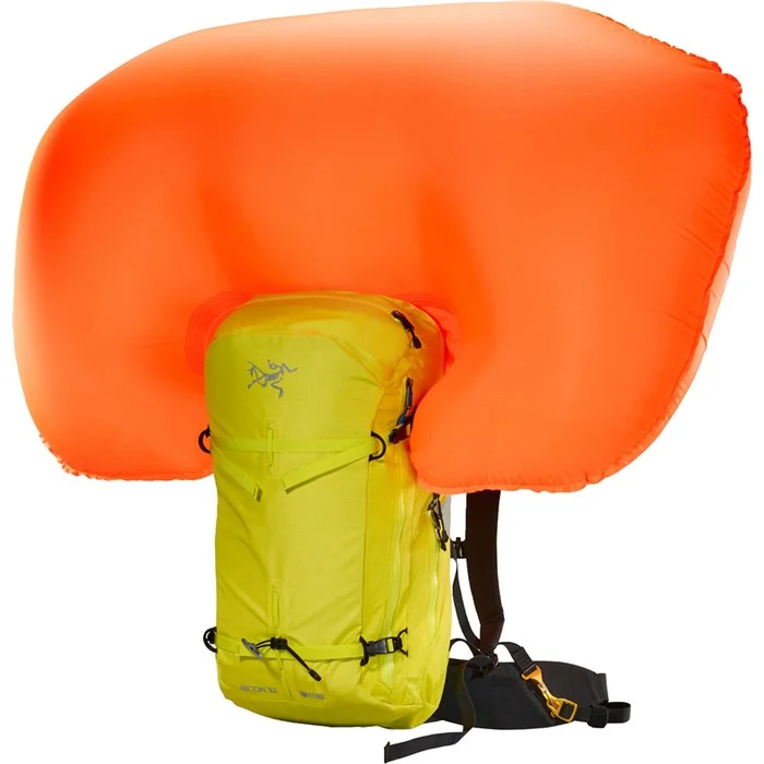 Editor's Picks: Best Ski Packs of 2026, Tested and Reviewed - POWDER