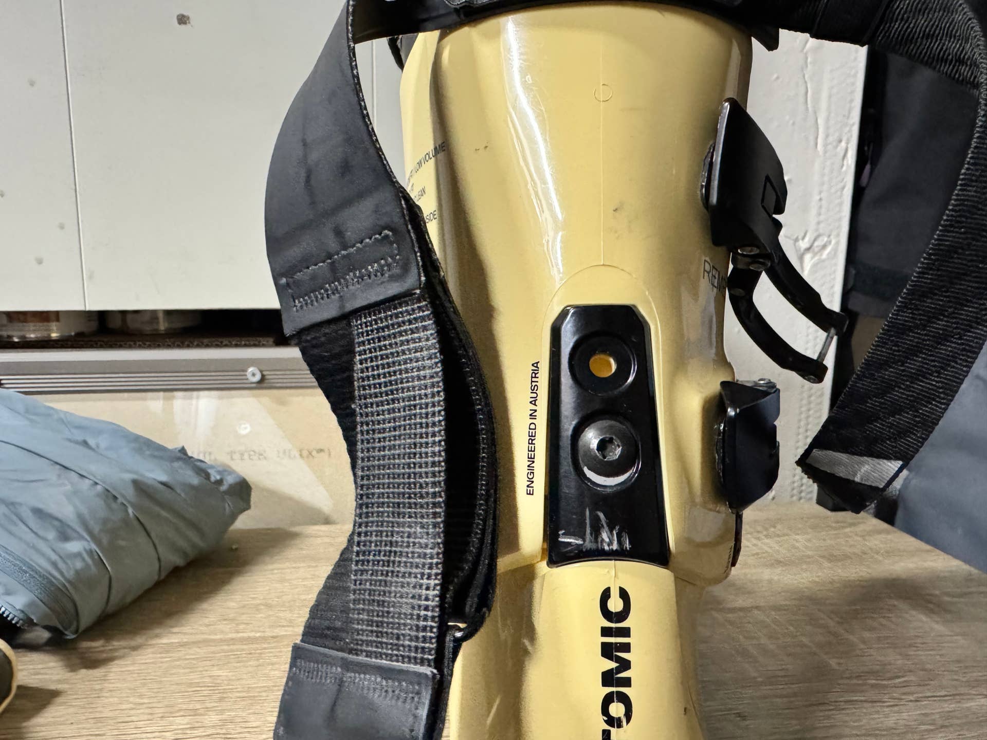 4 Easy Ways To Make Your Ski Boots Stiffer - Powder