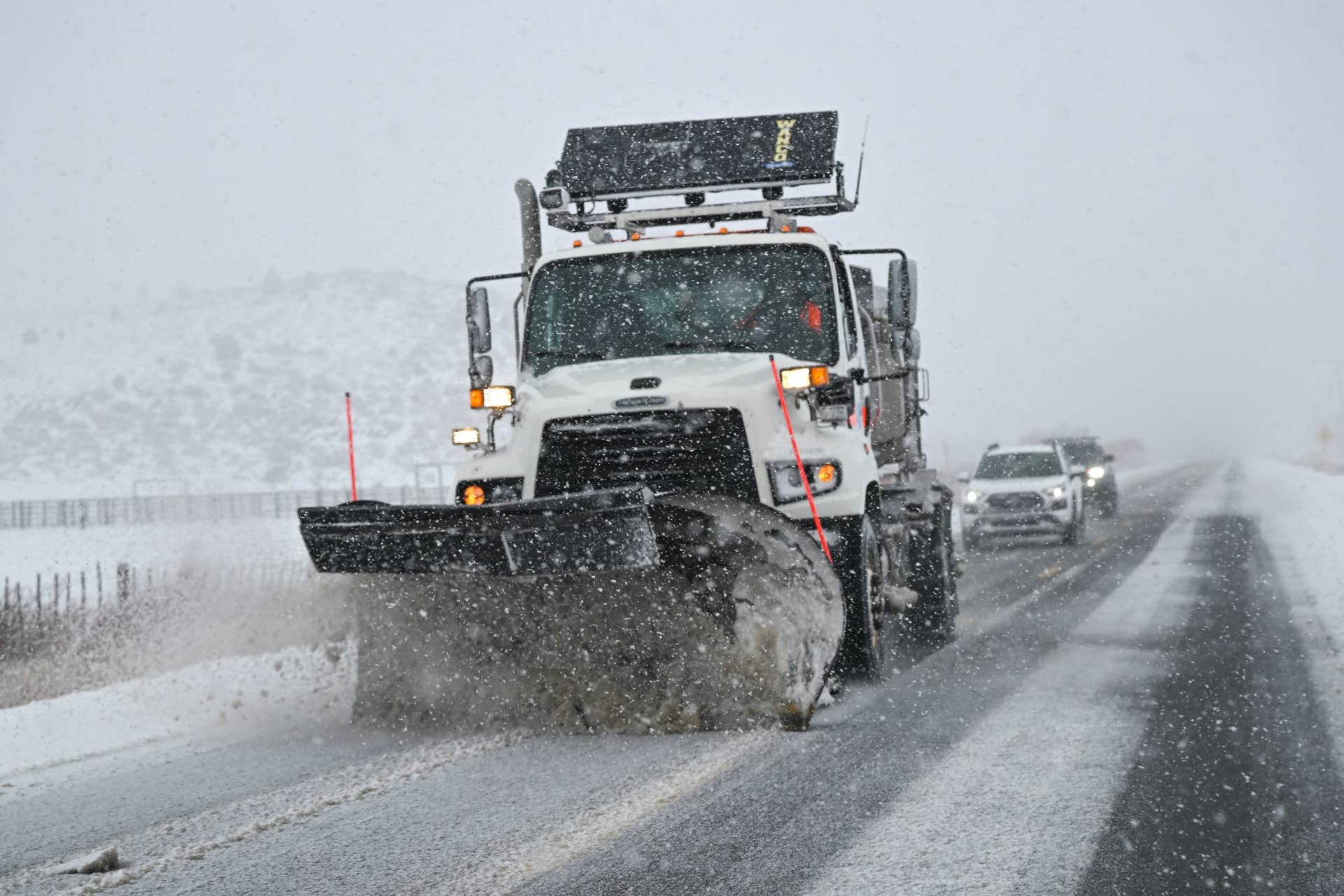 Thundersnow, Rain, and Strong Winds Forecasted for Lake Tahoe - POWDER
