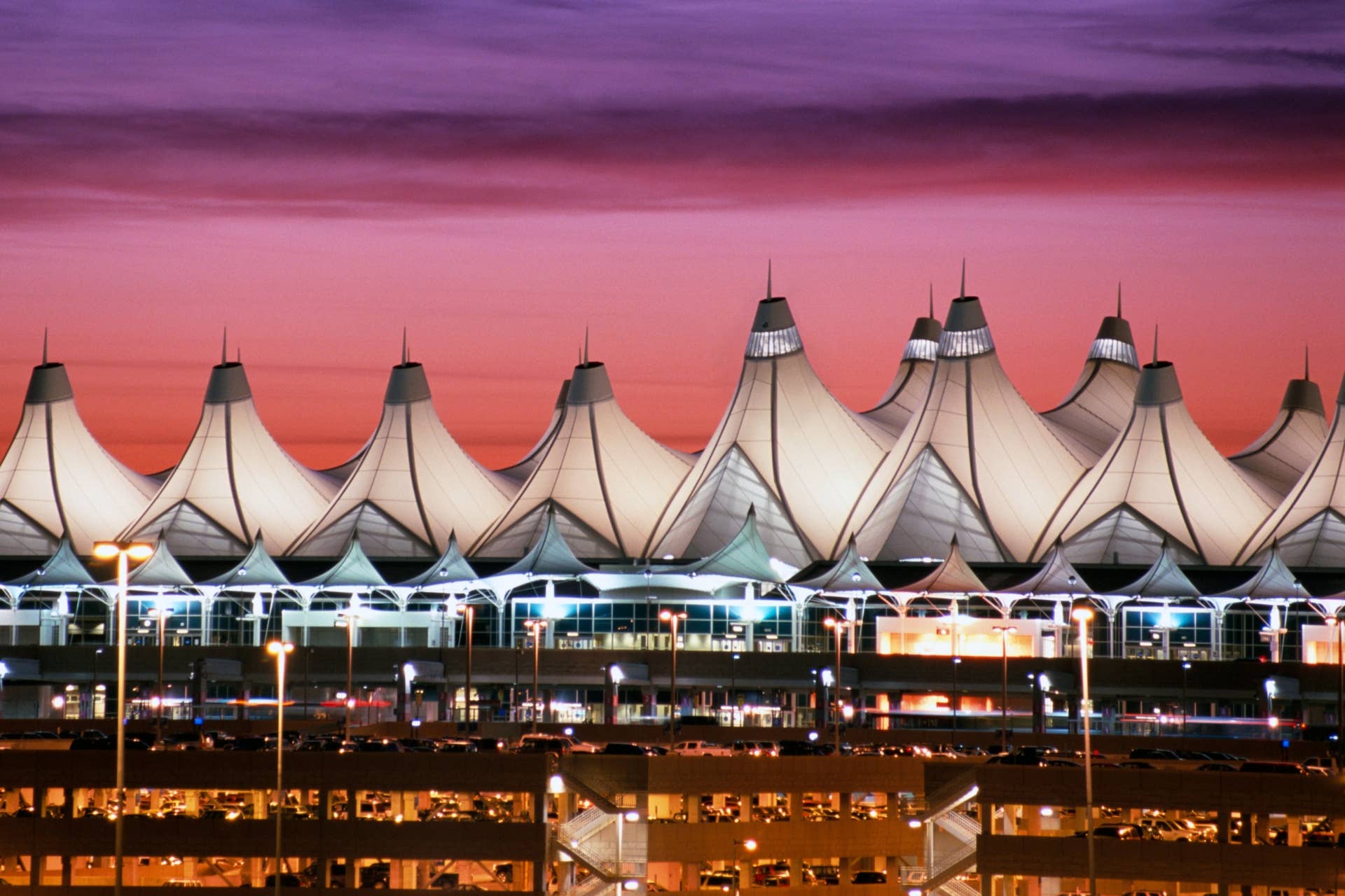 Denver International Airport To Add Walkways Between Terminals - Powder