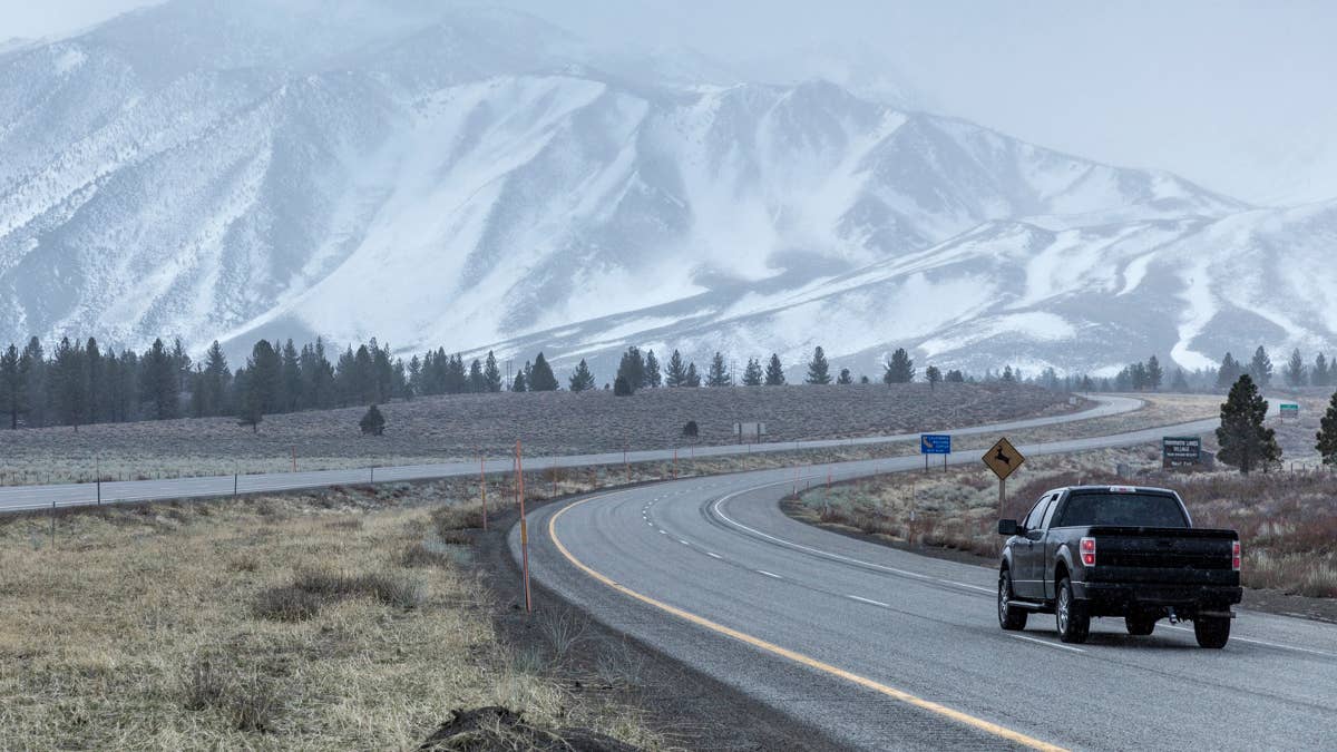 California Closes Mountain Passes as May Snowstorm Arrives - Powder