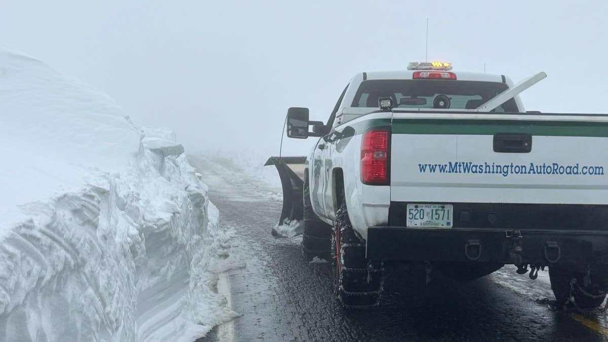 Mt. Washington Late-May Snowfall Photos - POWDER