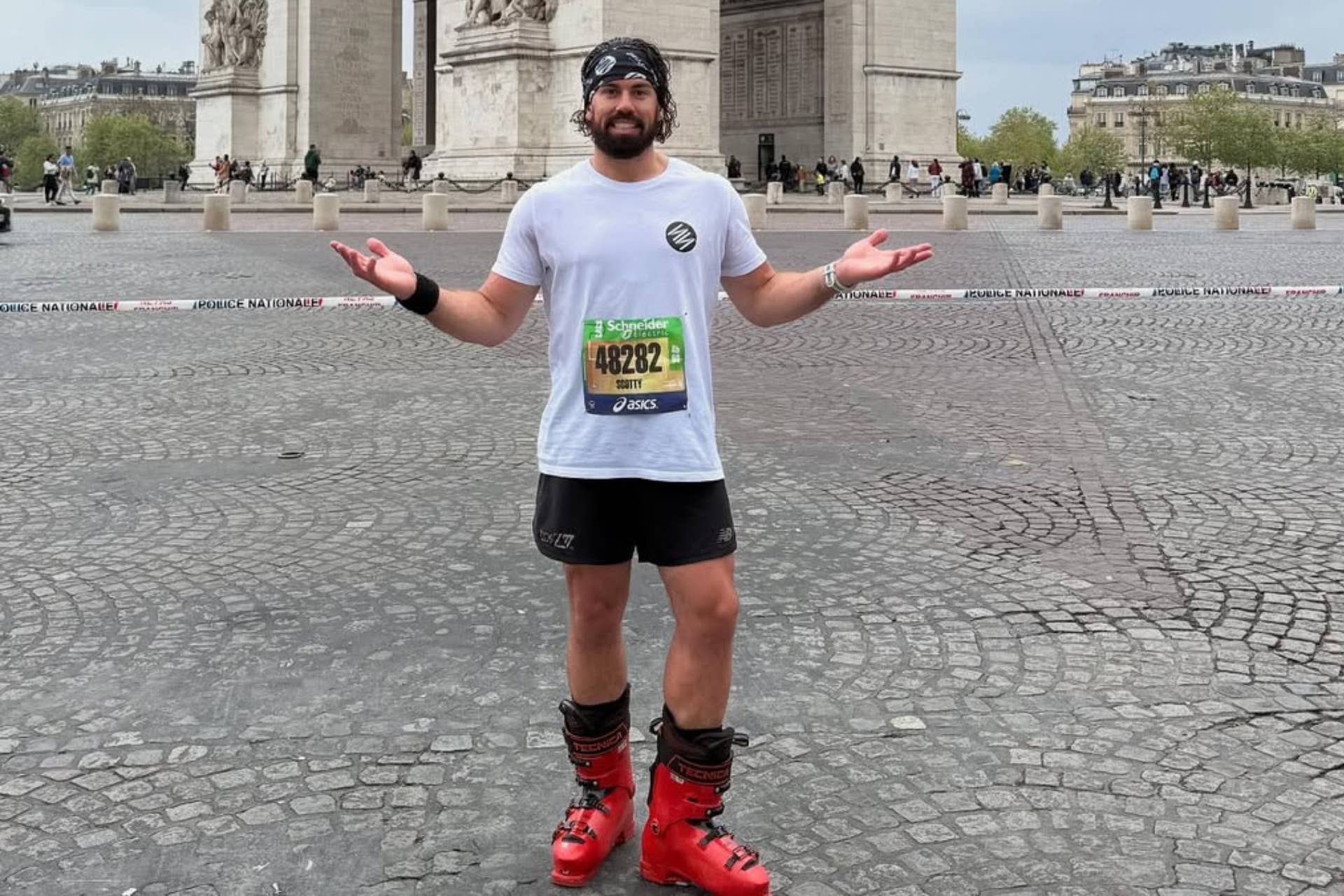 British Man Runs Paris Marathon in Ski Boots - Powder