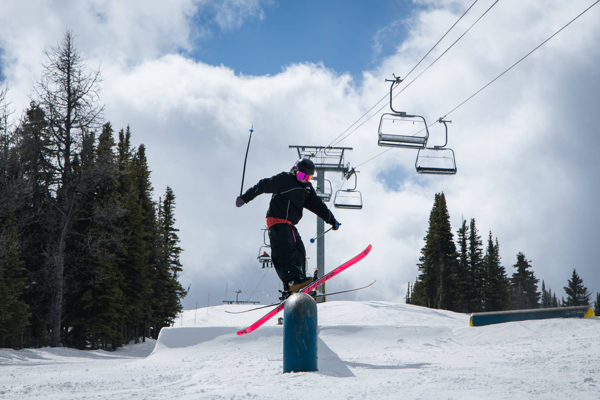 The 11 Different Types of Skis: A Complete Guide - Powder