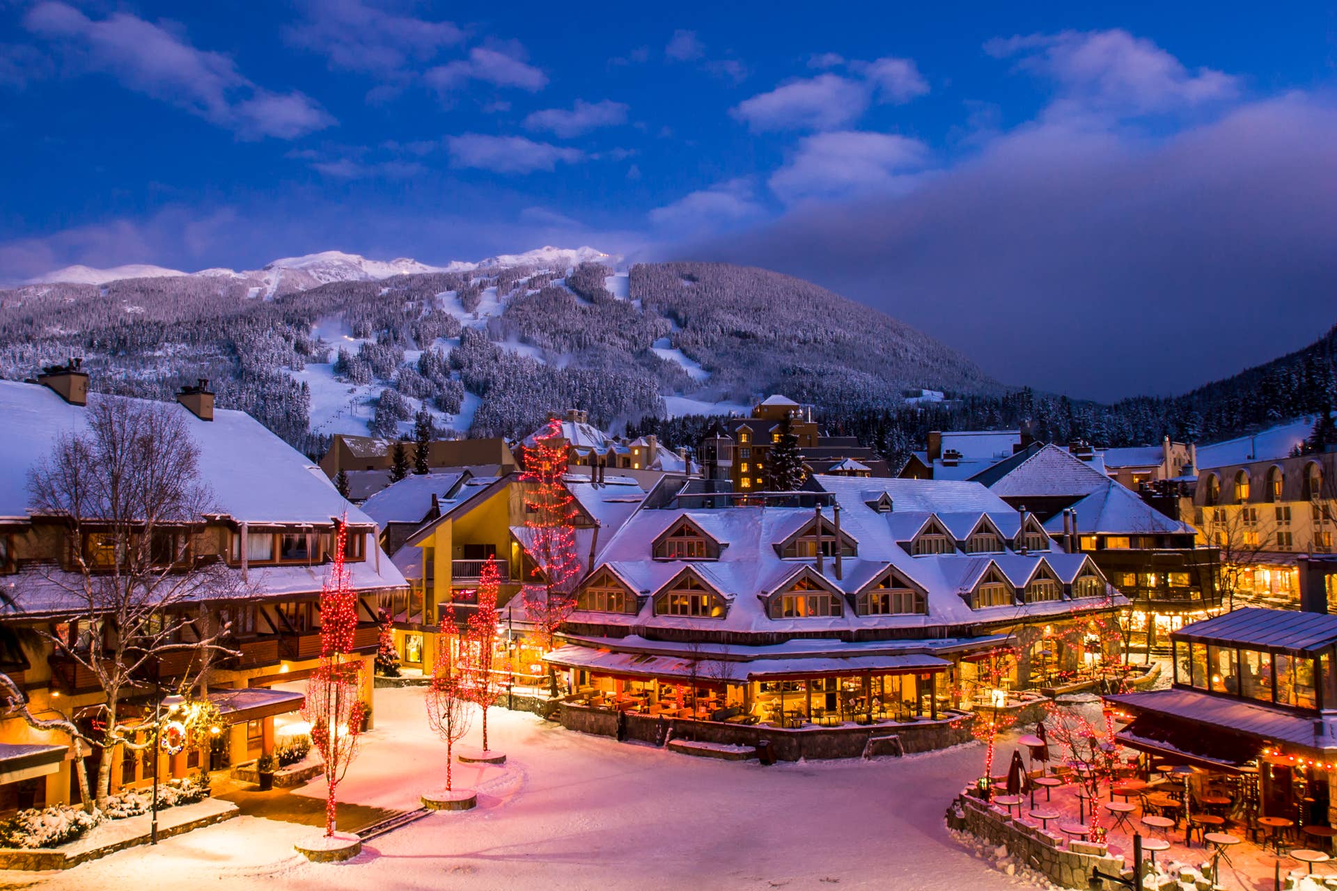The 8 Best Resorts for Ski-In, Ski-Out Lodging - Powder