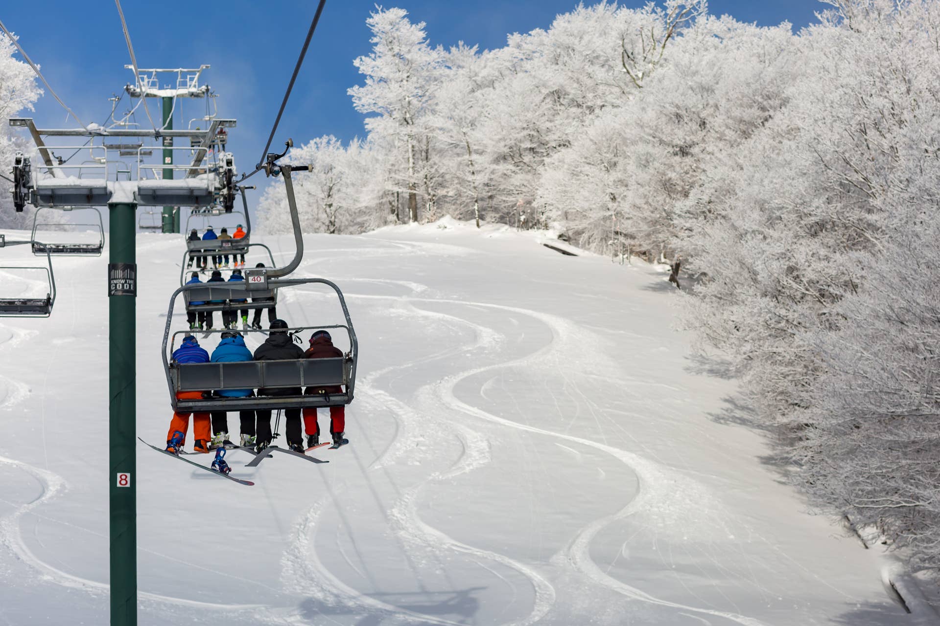 7 Discount Ski Season Passes for Students for 2025-2026 - POWDER