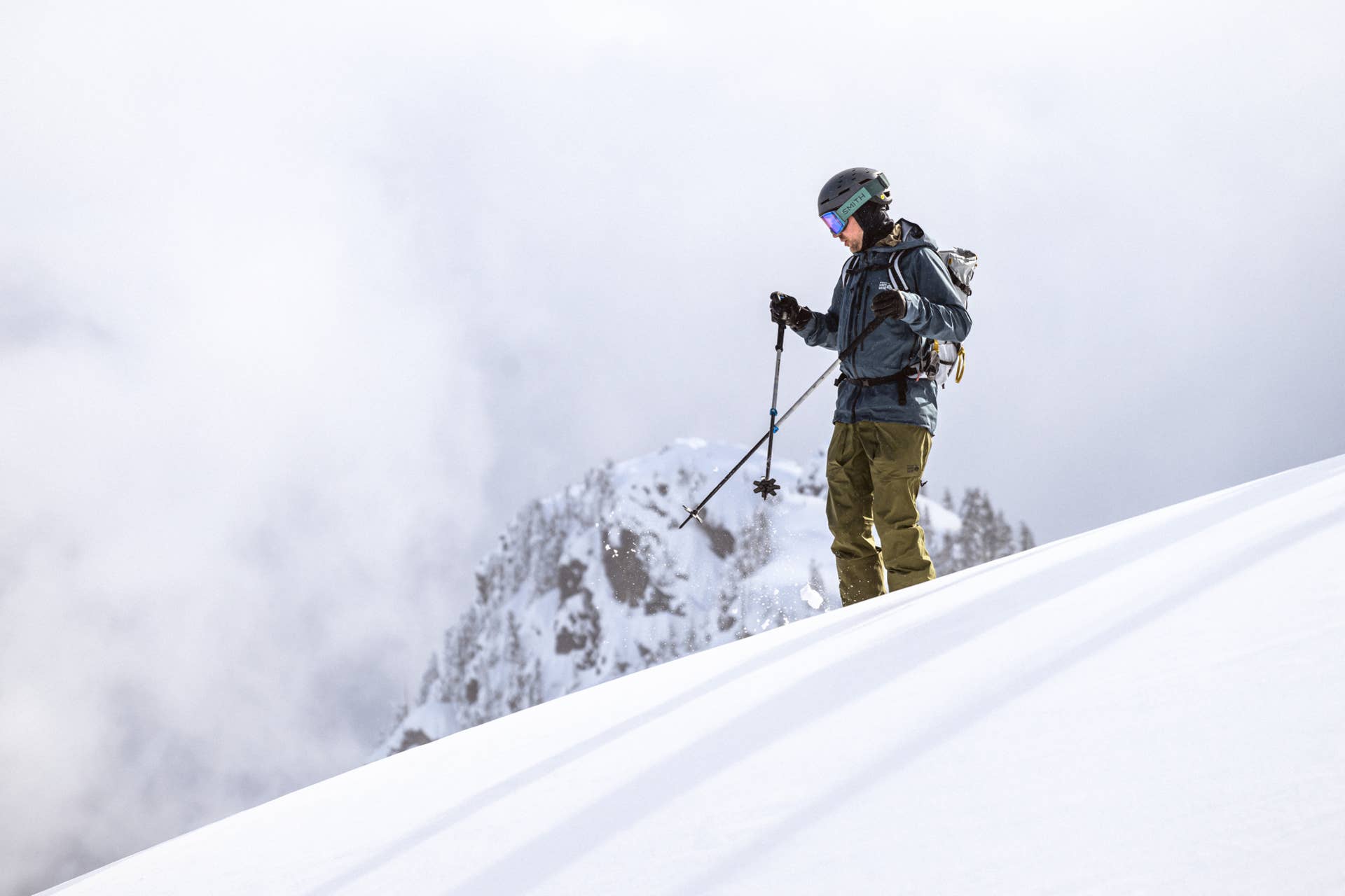POWDER Review: Mountain Hardwear High Exposure™ GORE-TEX Kit - Powder
