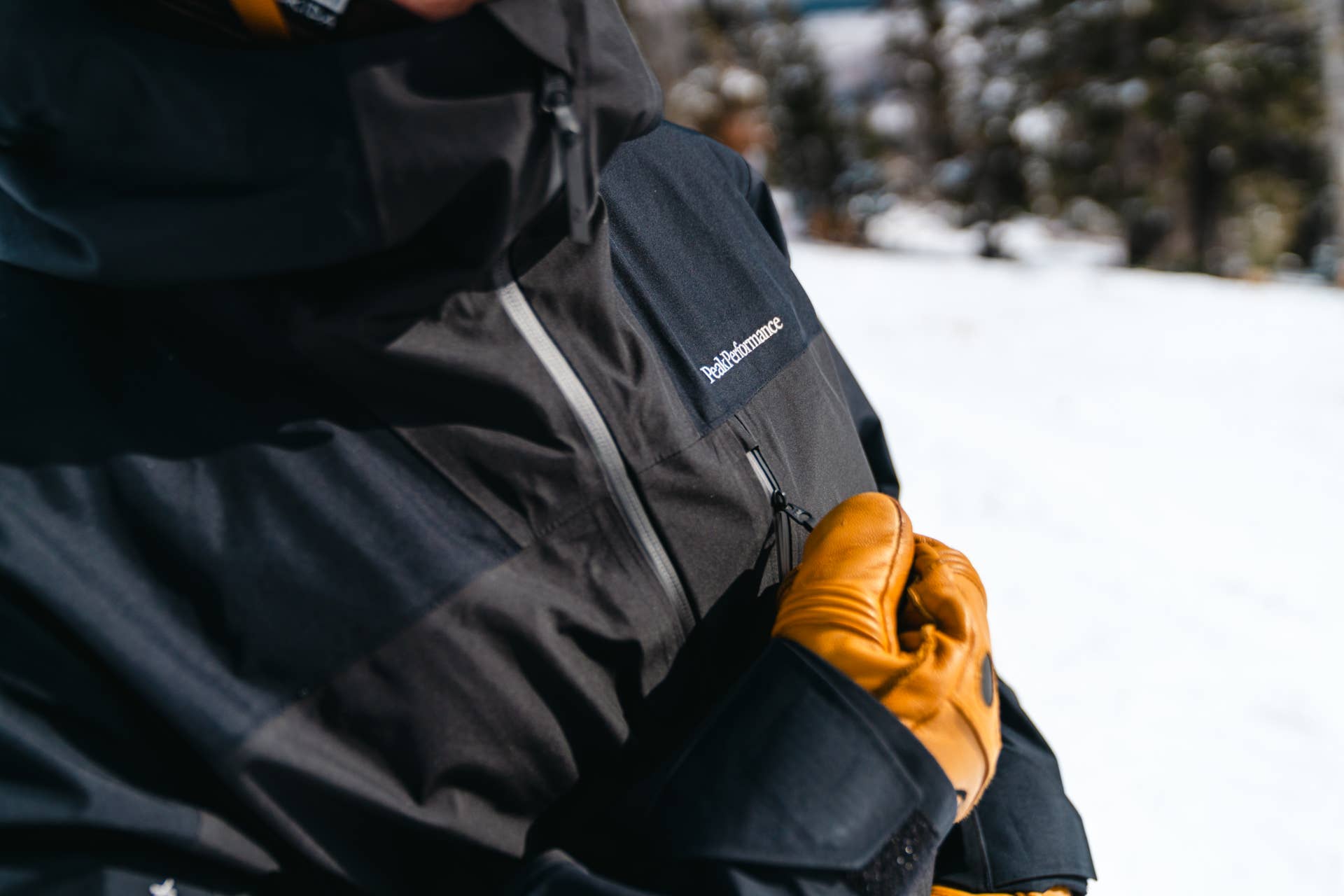Review: Peak Performance Vertical Gore-Tex Jacket and Pants - POWDER