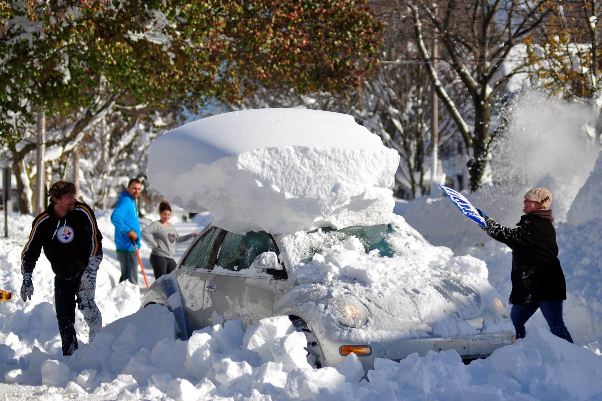The World’s Most Absurd Snowfall Records - Powder