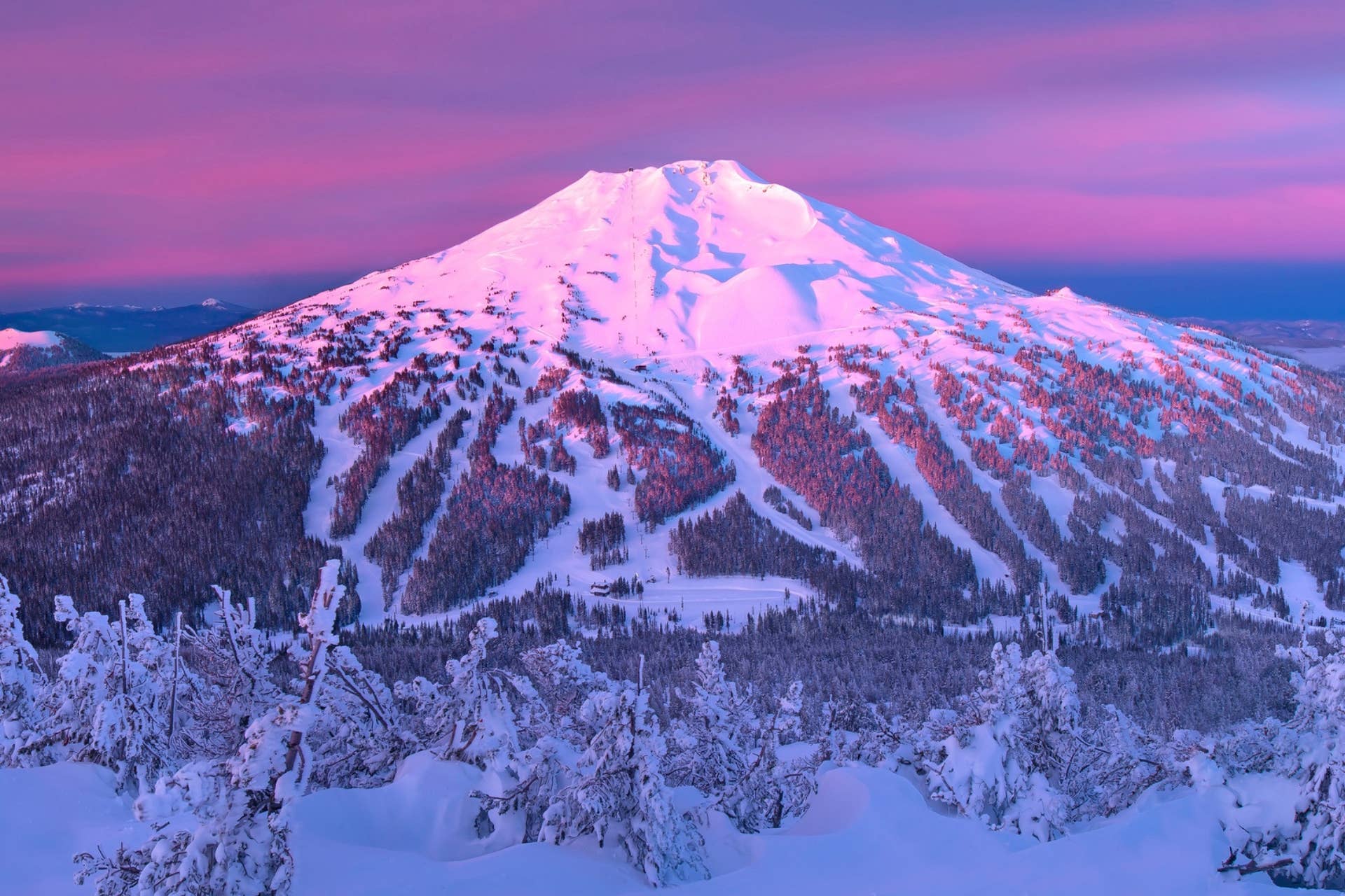 Skier Tragically Dies by Snow Immersion Suffocation in Oregon - Powder