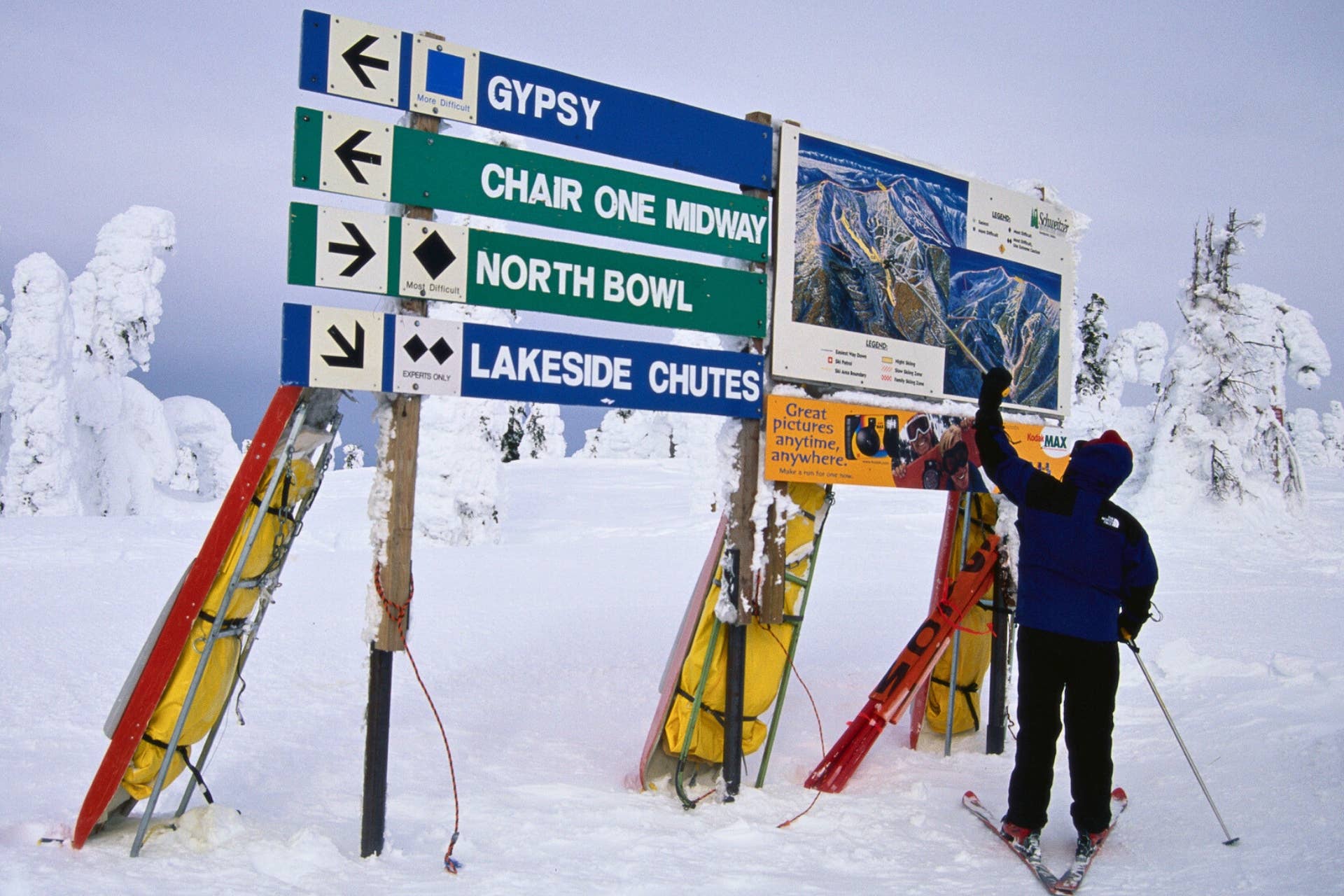 Black Diamond Skiing Explained: Skills, Gear and Best Runs - Powder