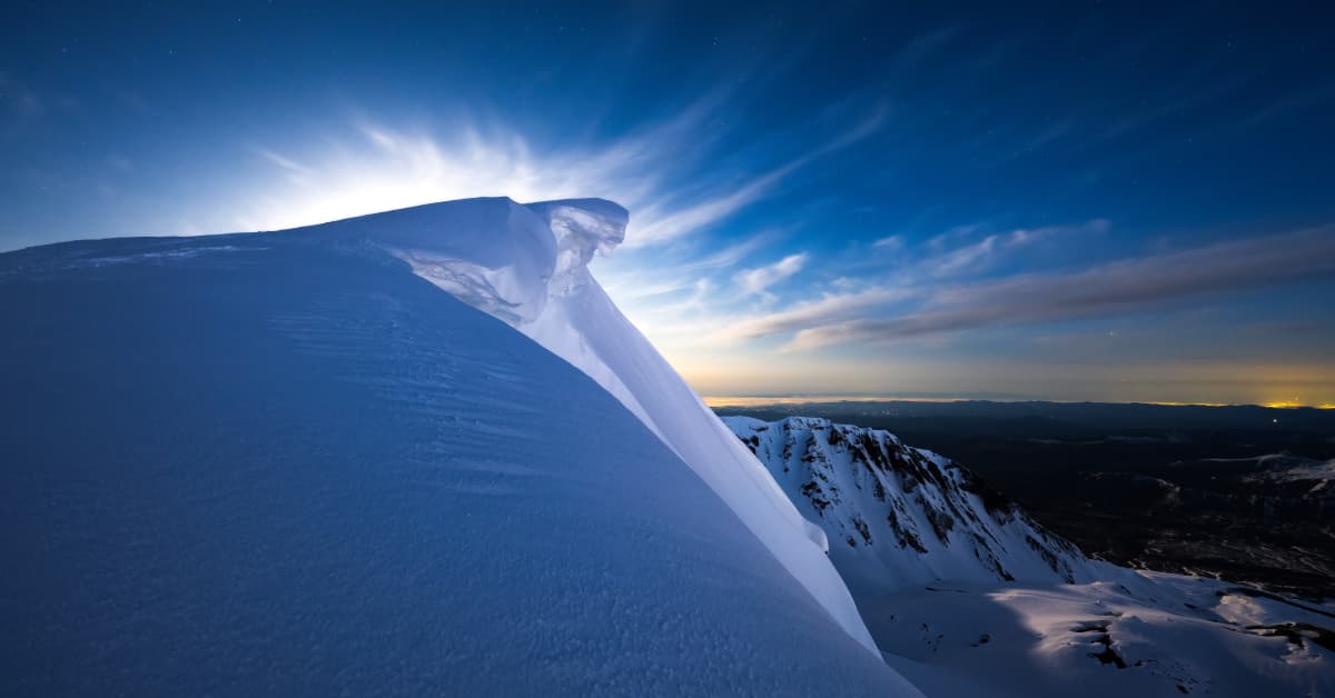 Snow Cornices: Identification and Safety Tips for Skiers