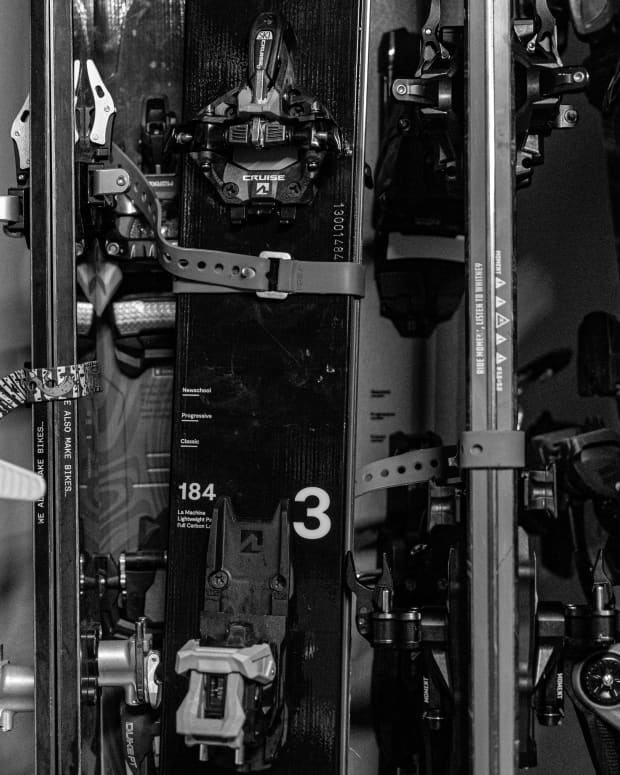 POWDER Magazine - The Skier's Magazine