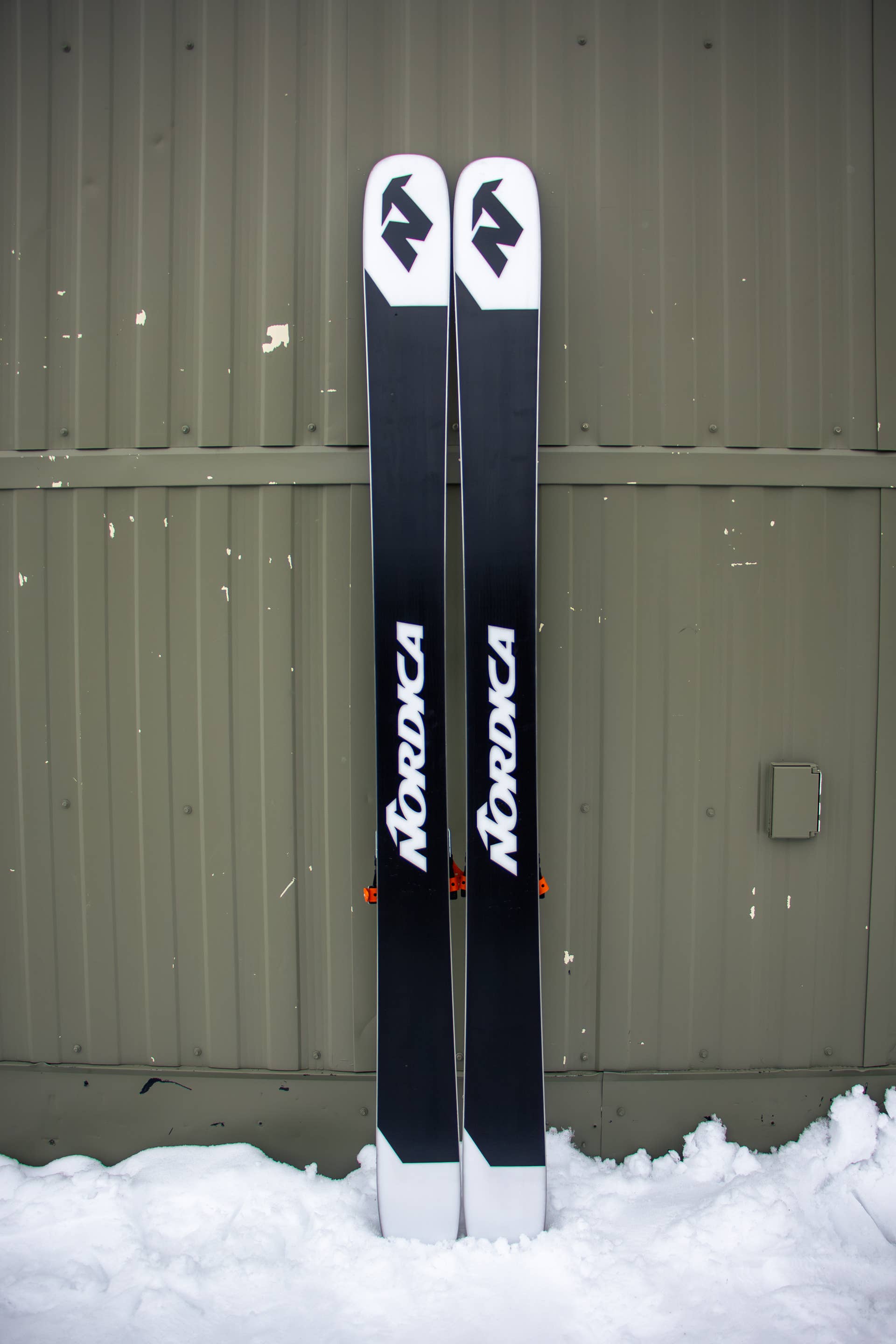 Review: Nordica Santa Ana 102 Skis