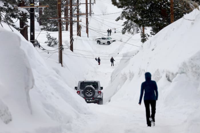 The World’s Most Absurd Snowfall Records