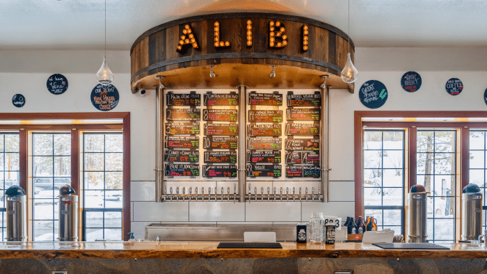 The 10 Best Ski Town Breweries According to POWDER Staff