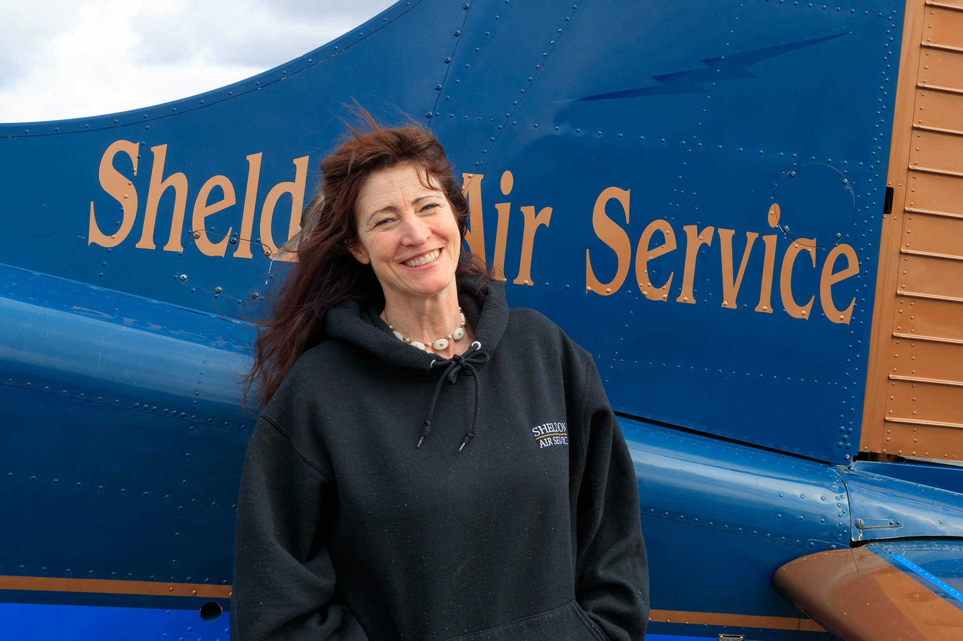 These Are the Female Pilots Flying Skiers into the Alaska Range | POWDER