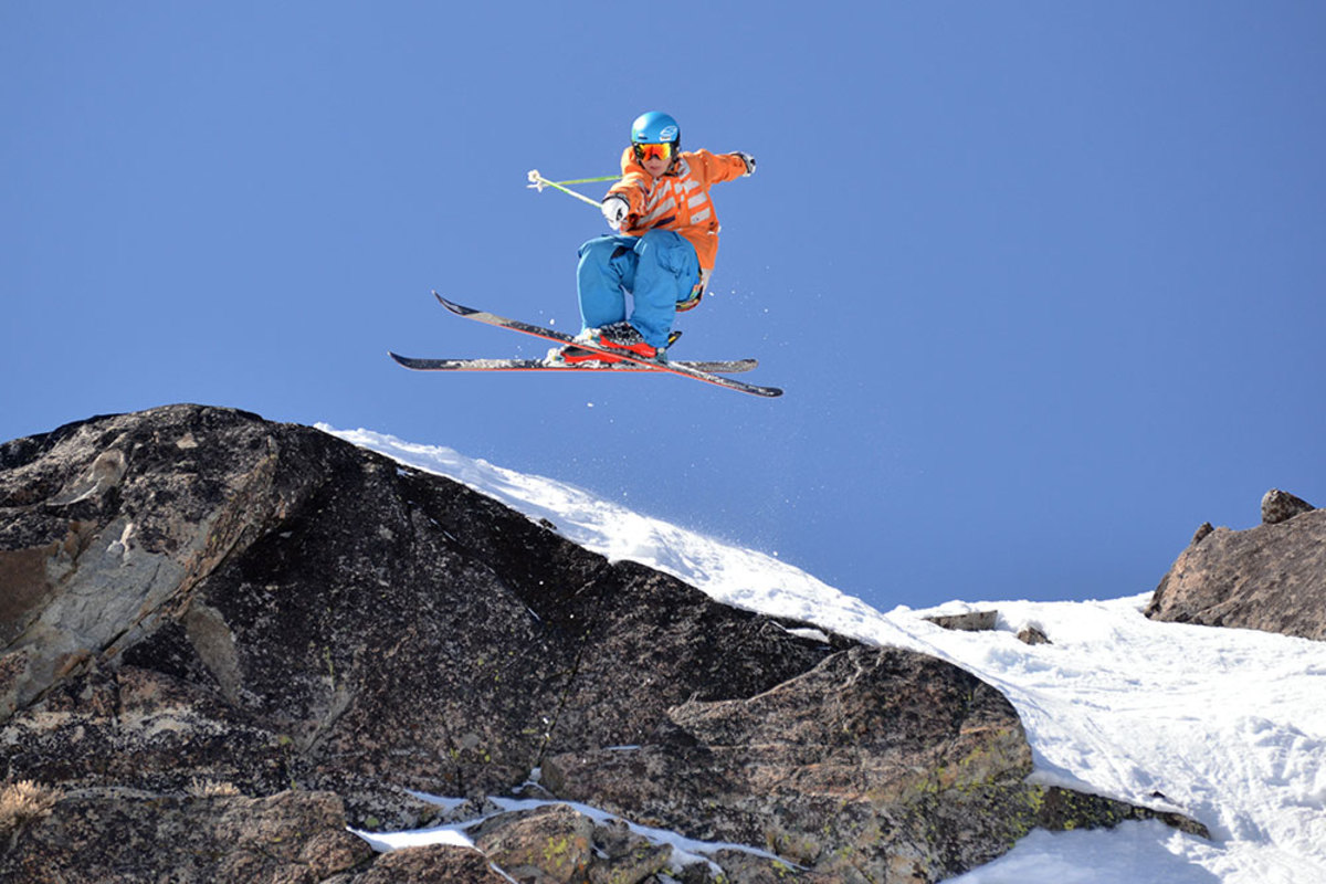 Junior Freeskiing Tours Split - Powder