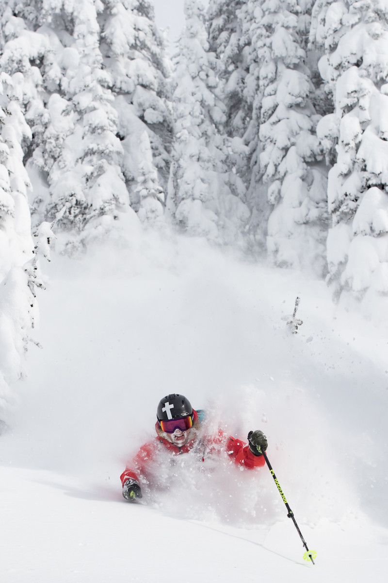 Pro Skier Dave Treadway Dies in Skiing Accident | POWDER