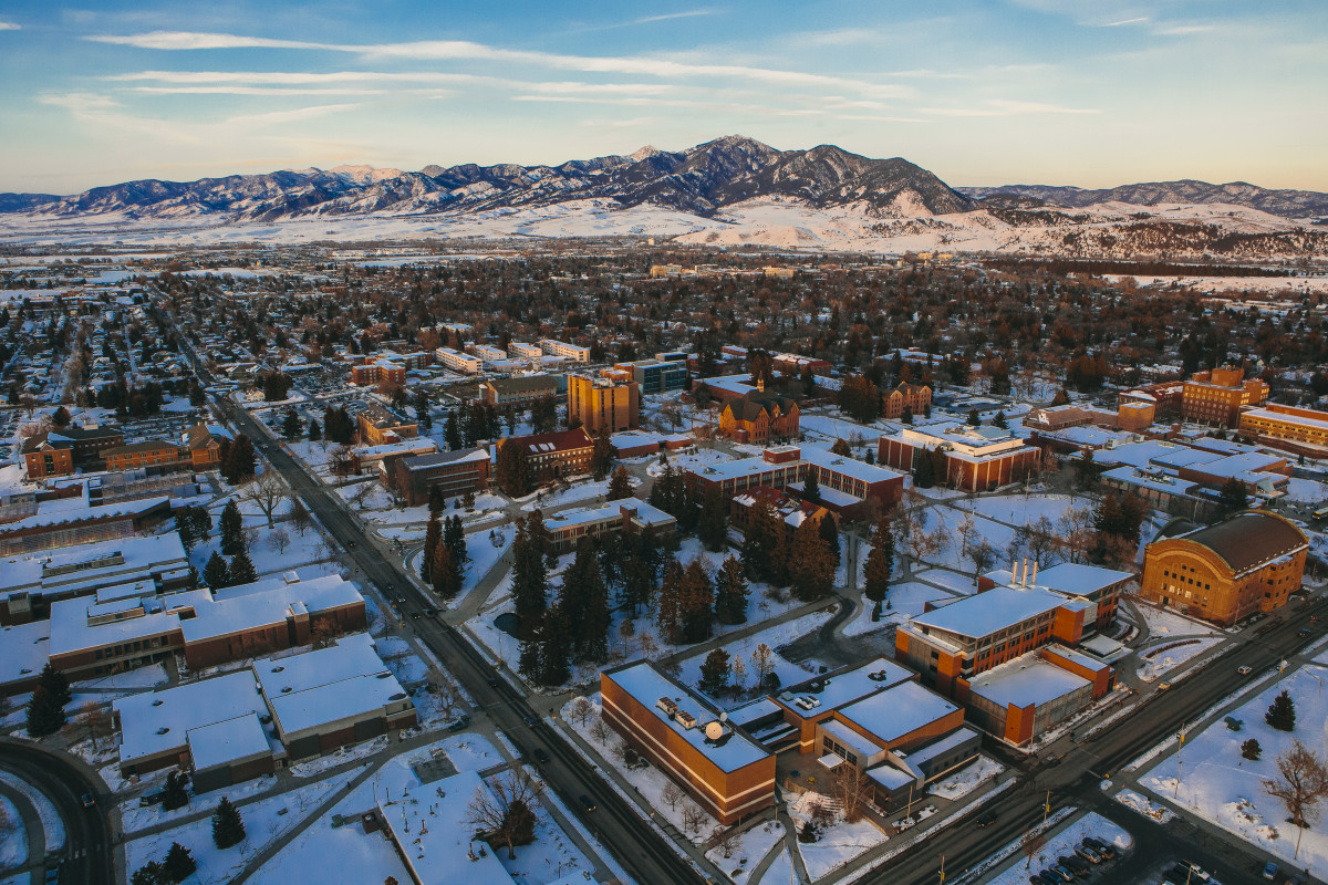 The Best Colleges for Skiers in the Mountain West