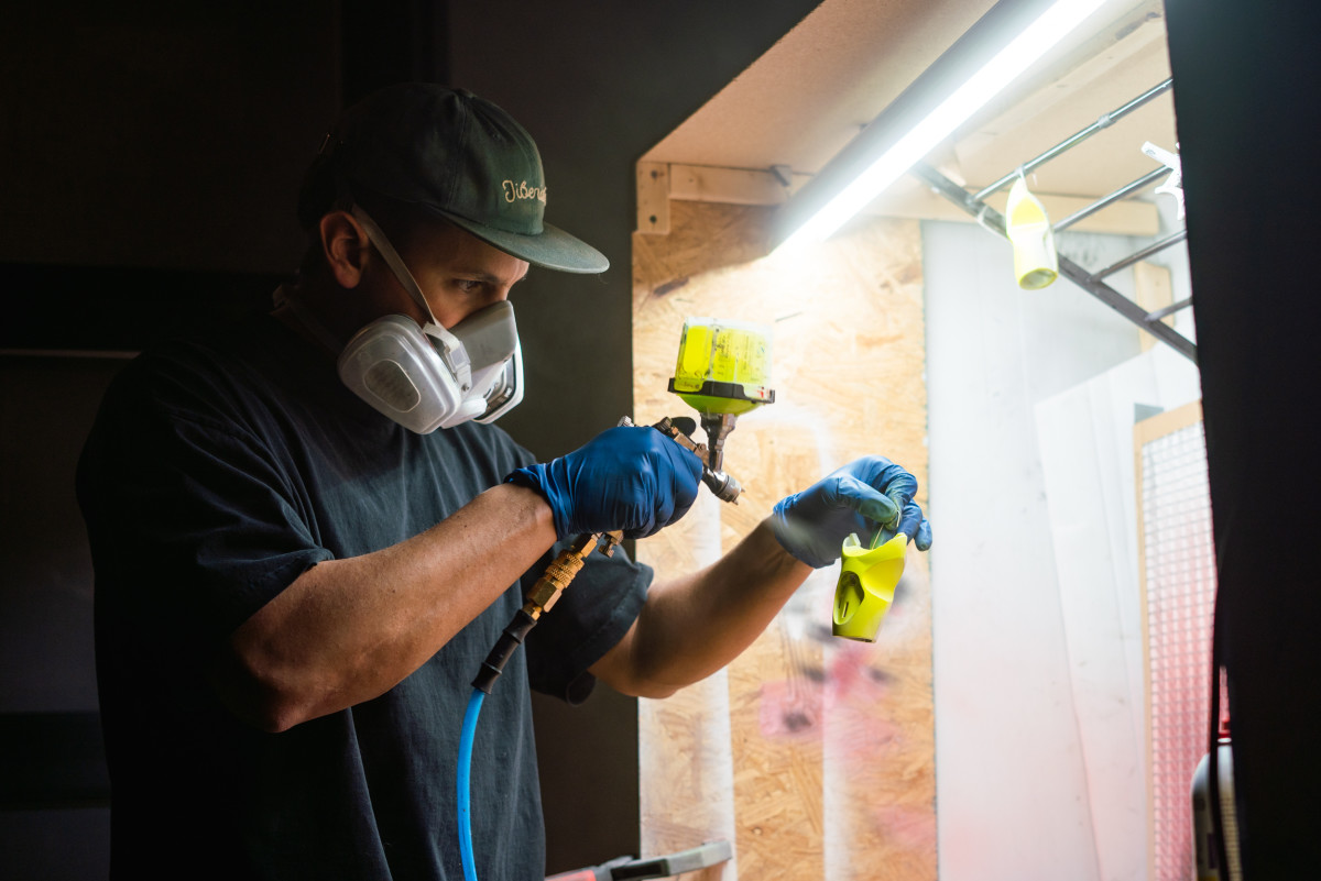 Shop Talk: Mike Swim of Crasheur Customs on Painting Pivot Bindings