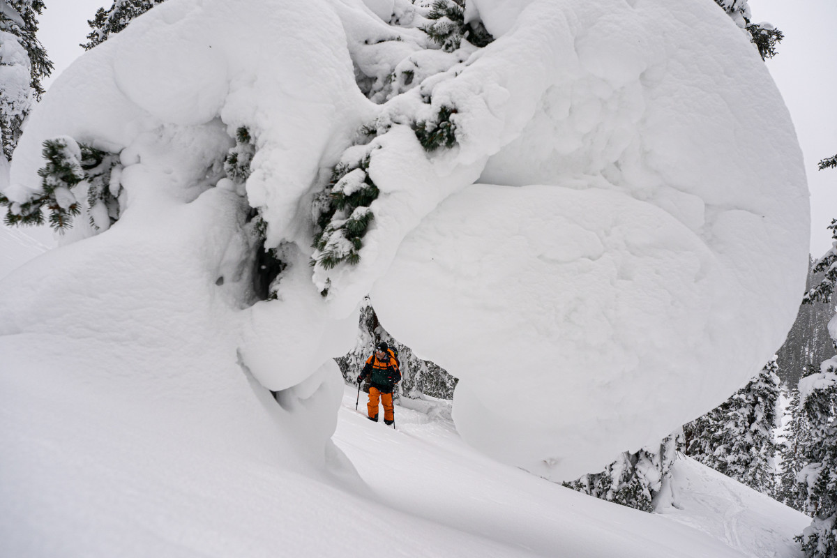 Powder Pillow Skiing