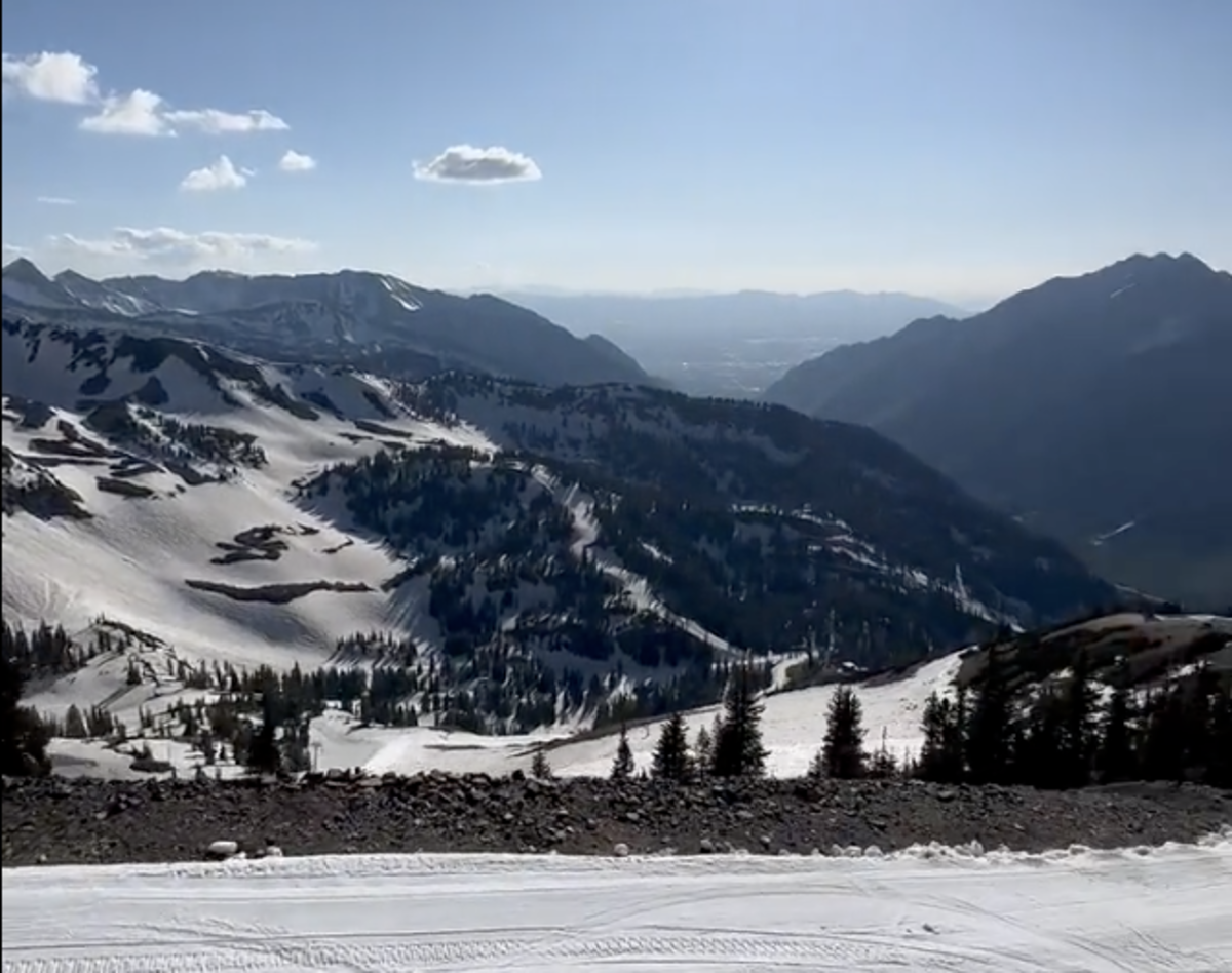 The View From Snowbirds New Rooftop Tram Balconies Is Simply Stunning