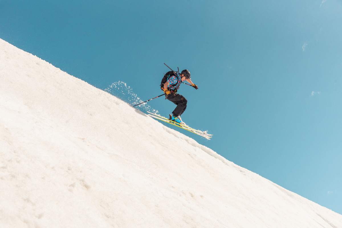 Review: Party Shirt International Stretch Tech Button Down