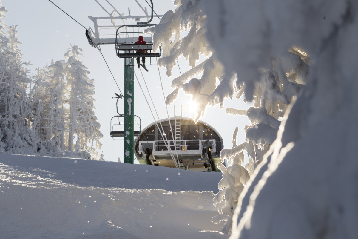 The 10 U.S. States With the Most Ski Resorts