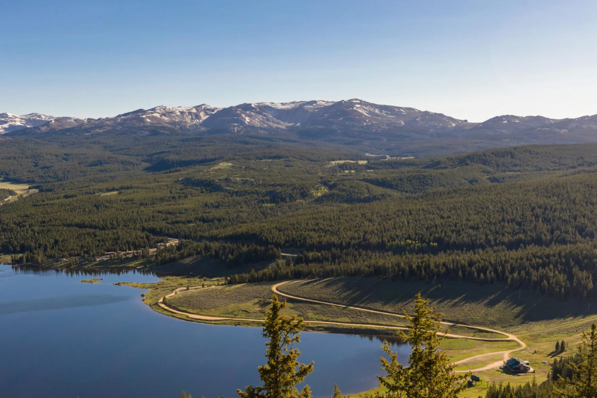 Quaint Wyoming Ski Resort For Sale