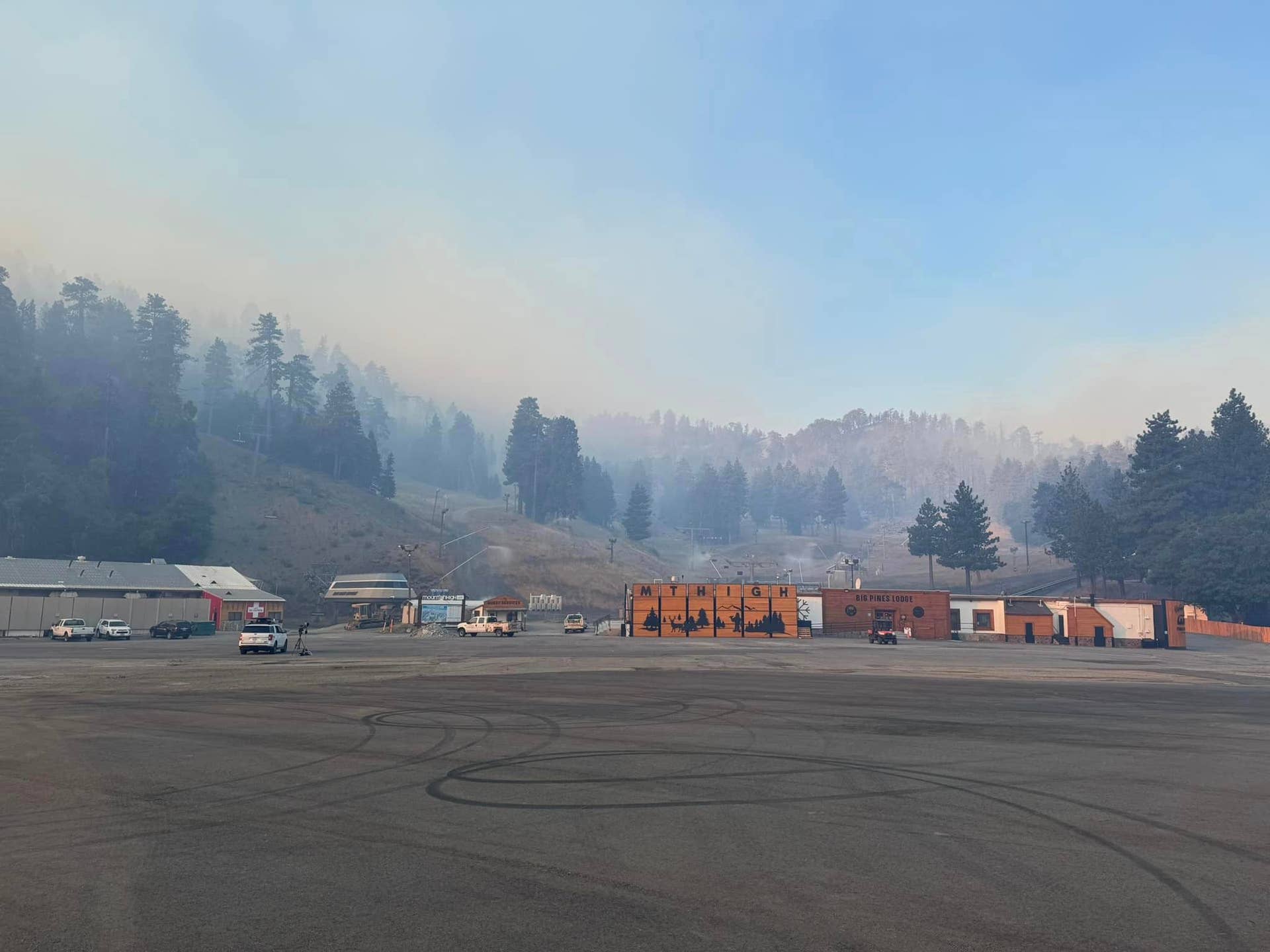 California Ski Resort Engulfed by 40,000+ Acre Wildfire