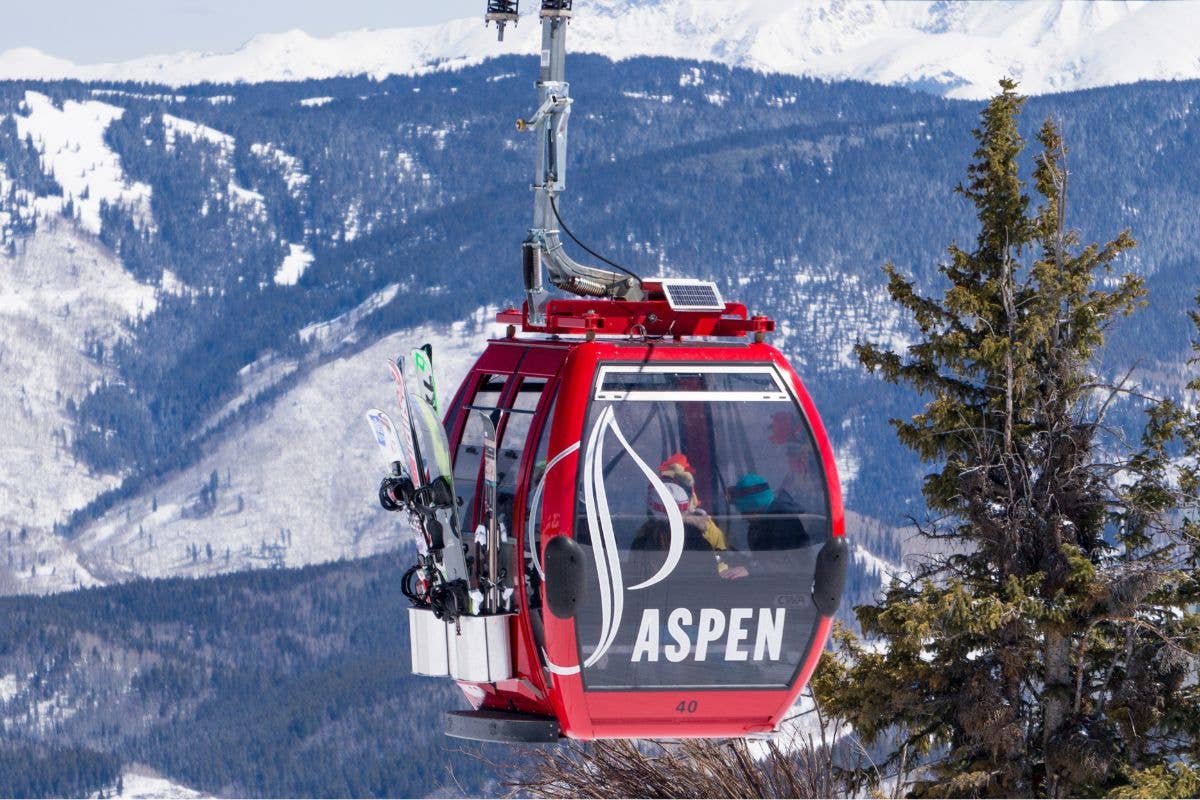 The 6 Best Ski Schools for Young Kids in the U.S.