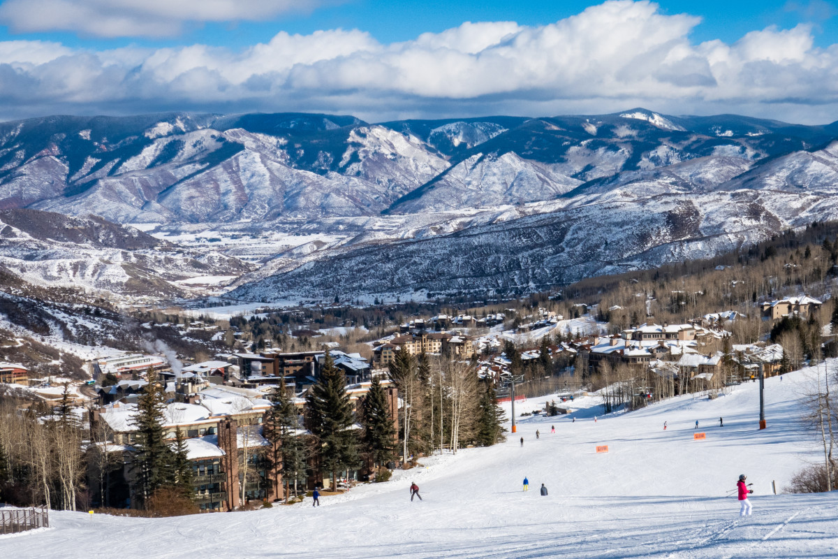 Top 8 Longest Ski Resort Vertical Drops in North America