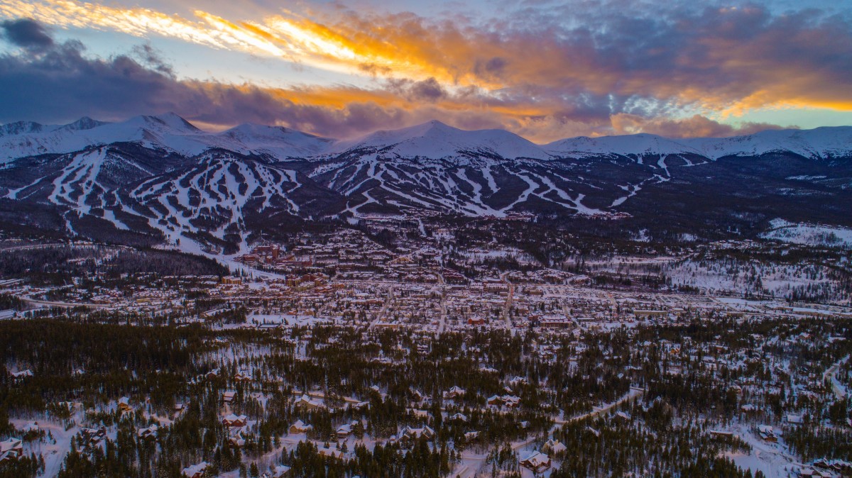 Insider's Guide to Skiing Breckenridge Resort in Colorado