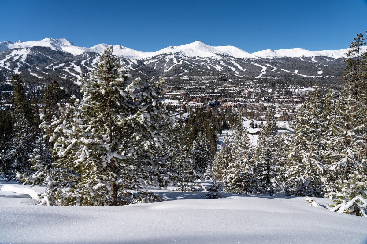 Insider's Guide to Skiing Breckenridge Resort in Colorado