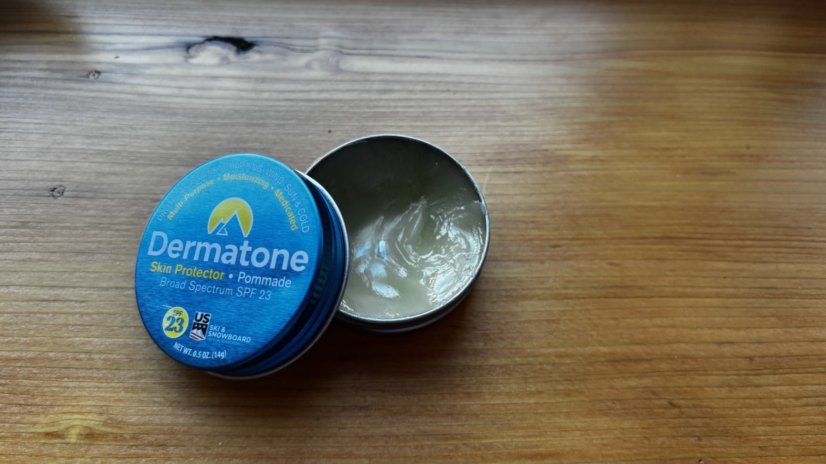 Best Accessories For Ski Travel