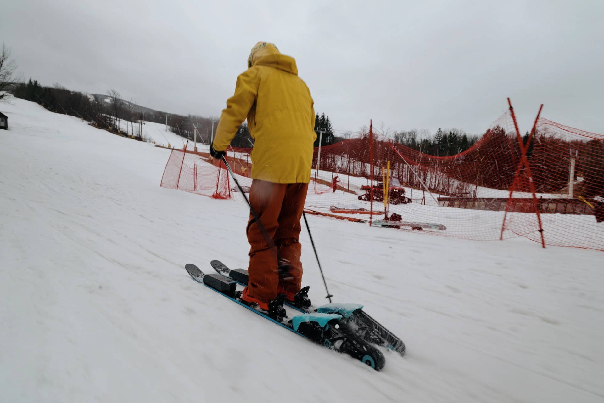 Self-Propelled Skis Are Here and Cost Less Than $3,000