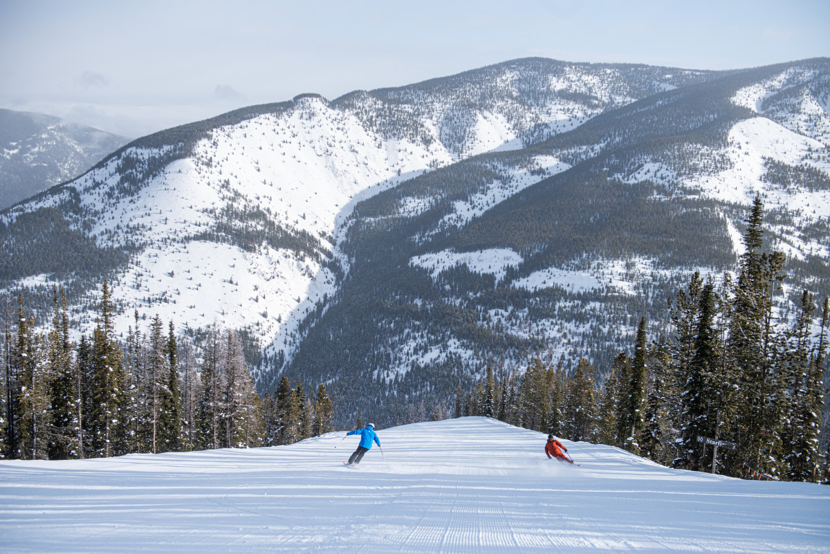 Top 8 Longest Ski Resort Vertical Drops in North America