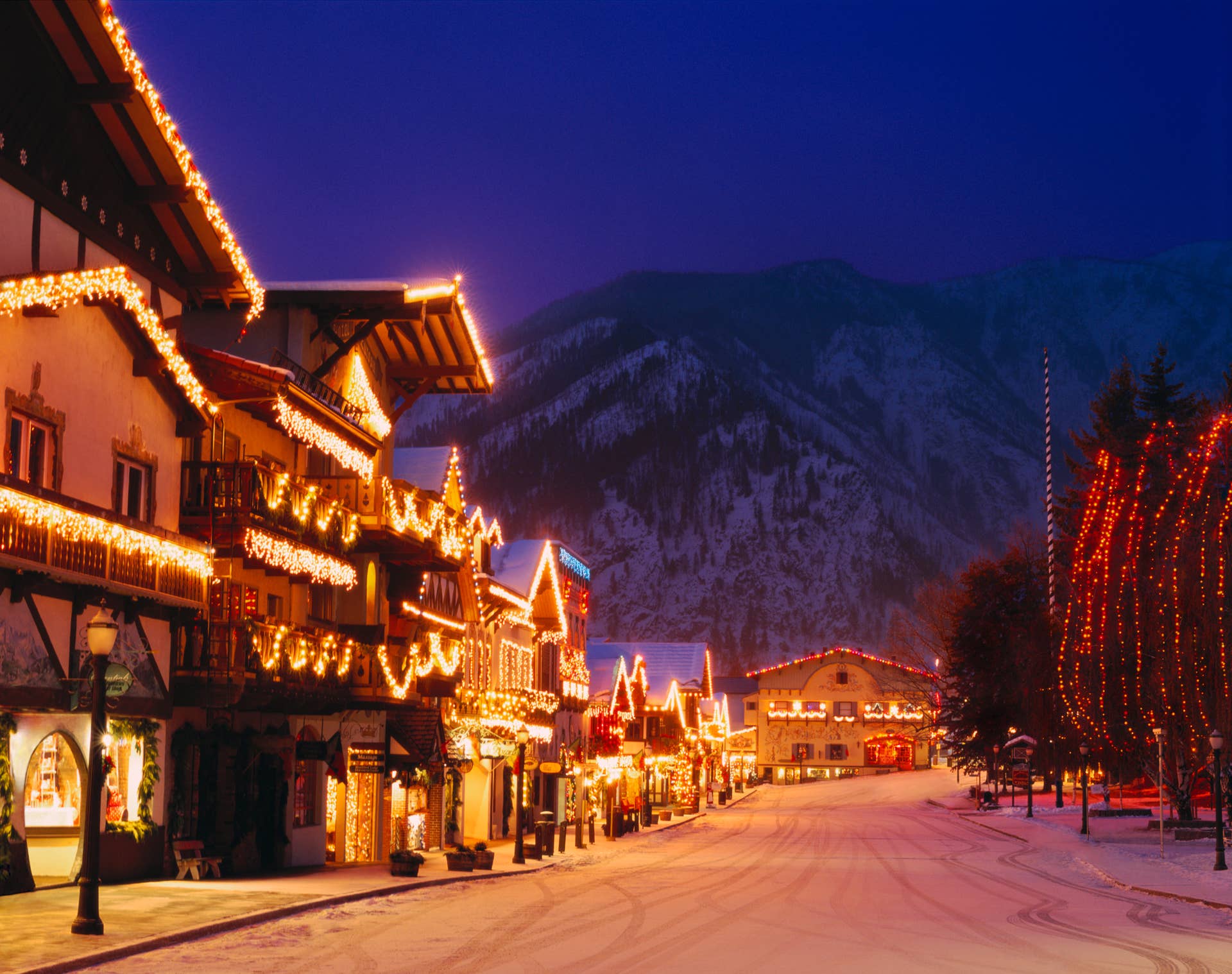 The Six Best Ski Resorts for Snowshoeing