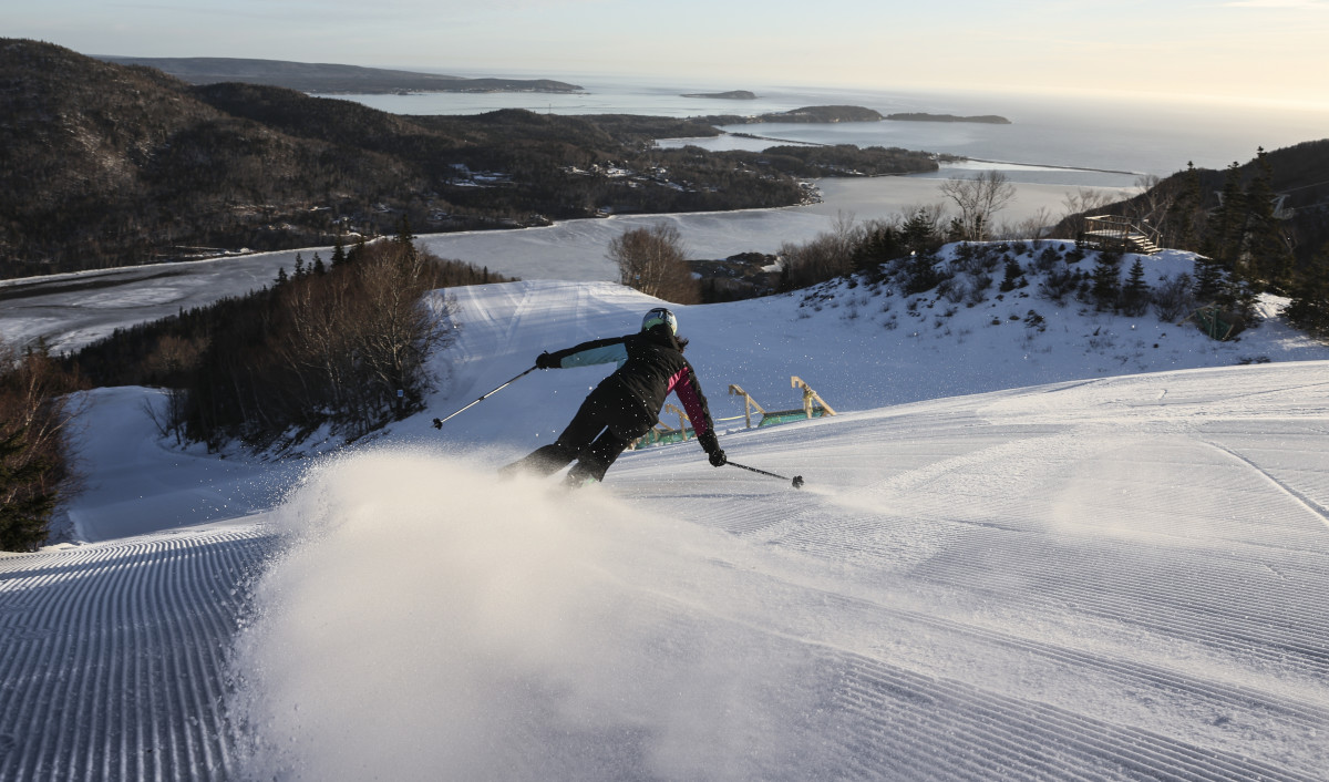 The 10 Best Low-Altitude Ski Resorts in North America