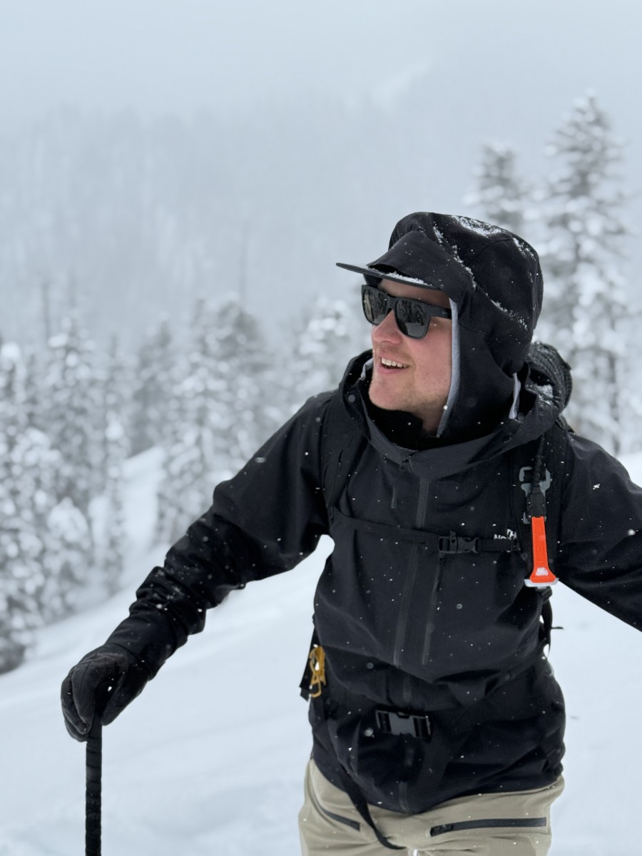 Arc’teryx’s Micon LiTRIC™ 32 Is The Best Avalanche Airbag We've Found