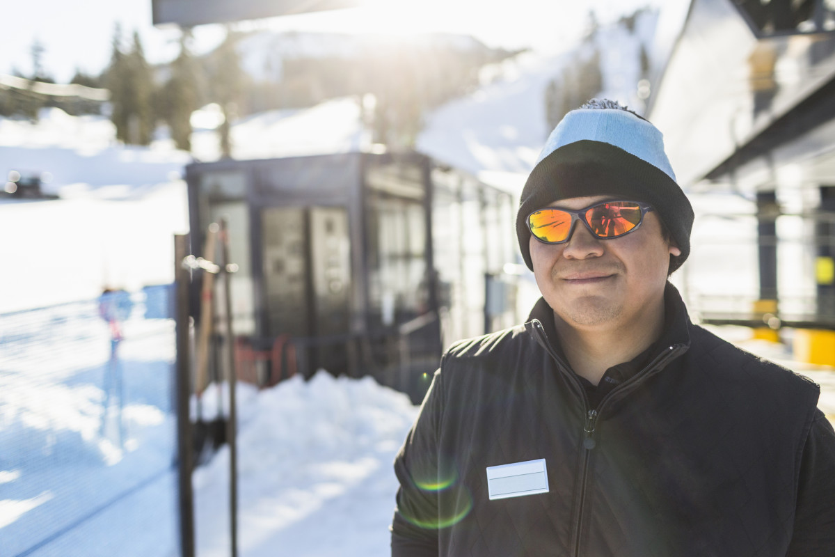 Ski Etiquette 101: Chairlifts, Right-of-Way and More