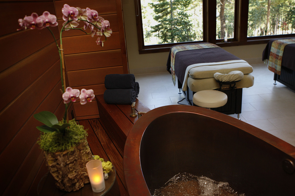 The 5 Best Ski Spa Destinations in the U.S.