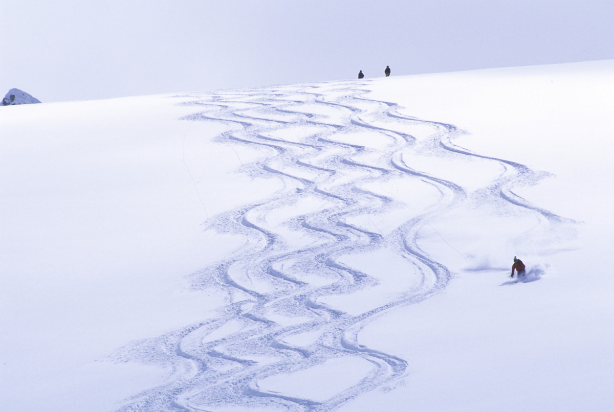 Uphill Skiing Explained: How To Master Skinning