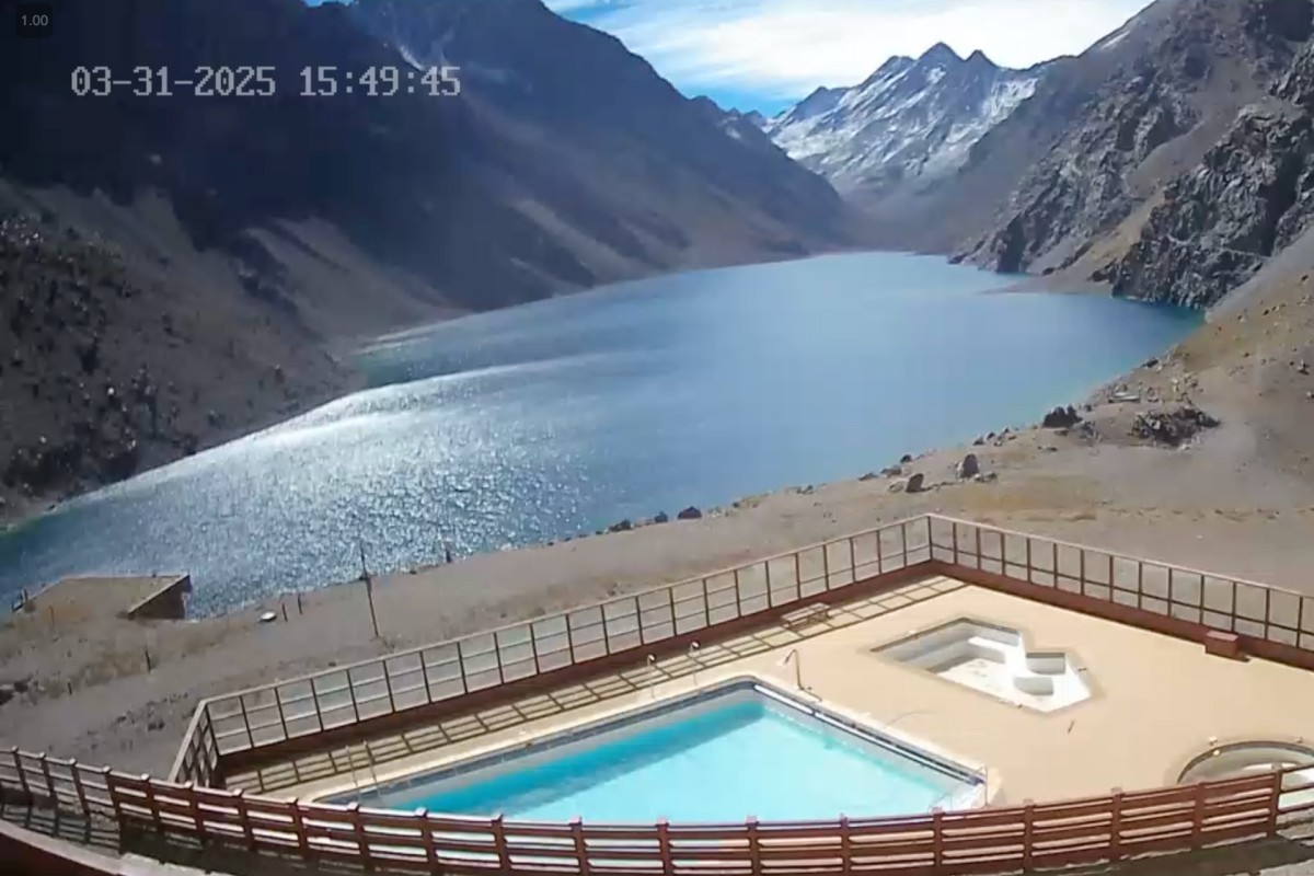 First Snowfall of Season Blankets Chilean Ski Resort