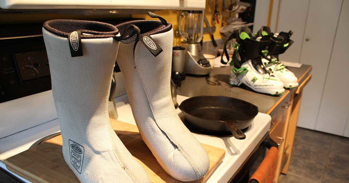 Gear Hack: How To Heat Mold Your Ski Boot Liners in an Oven - Powder