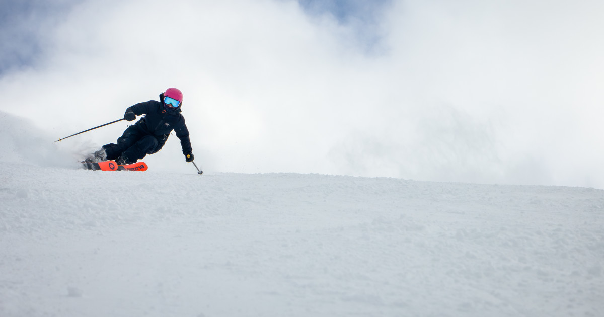 Review: 2025 Blizzard Sheeva 10 Women's Skis - Powder